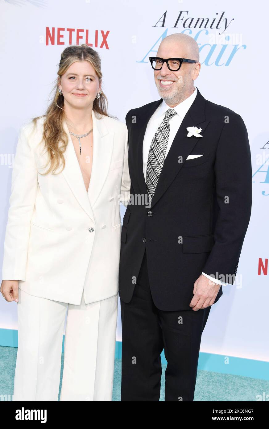 LOS ANGELES, CALIFORNIA - JUNE 13: (L-R) Carrie Solomon and Richard ...