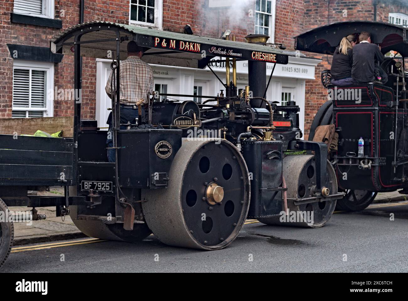 1927 steam roller hi-res stock photography and images - Alamy