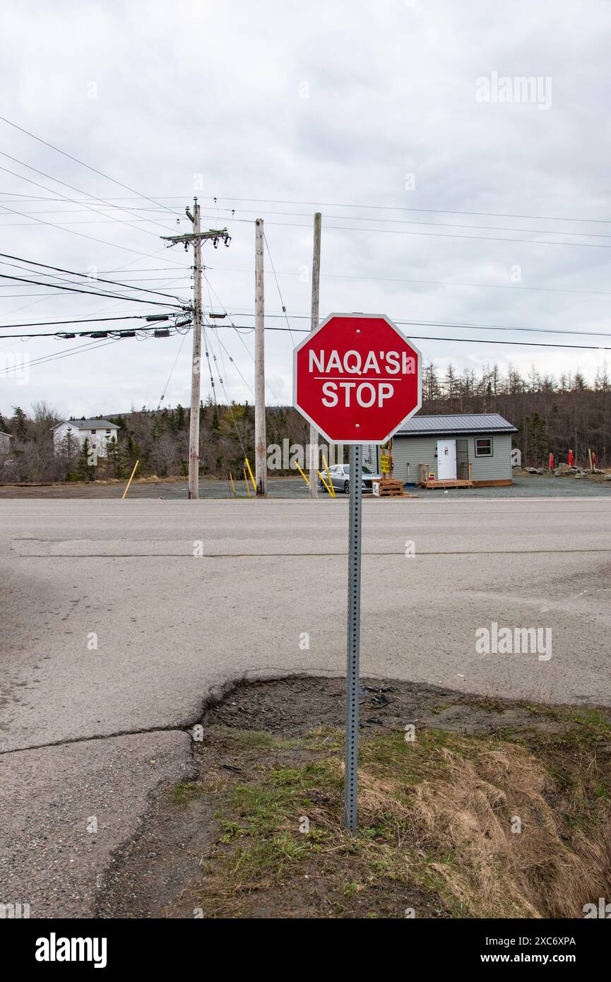 Bilingual stop sign in Potlotek, Nova Scotia, Canada Stock Photo - Alamy