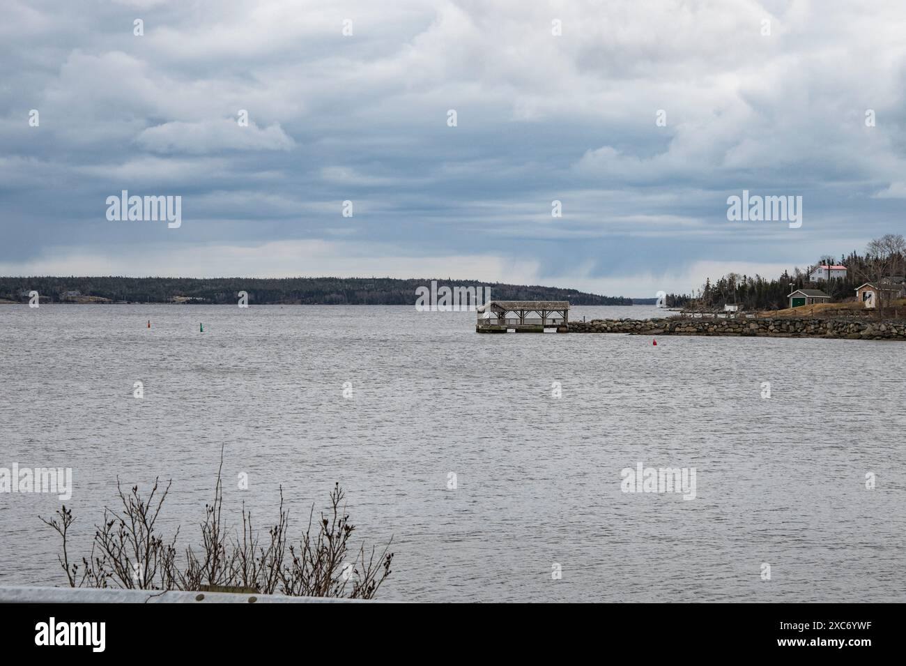 Oyster ponds hi-res stock photography and images - Alamy