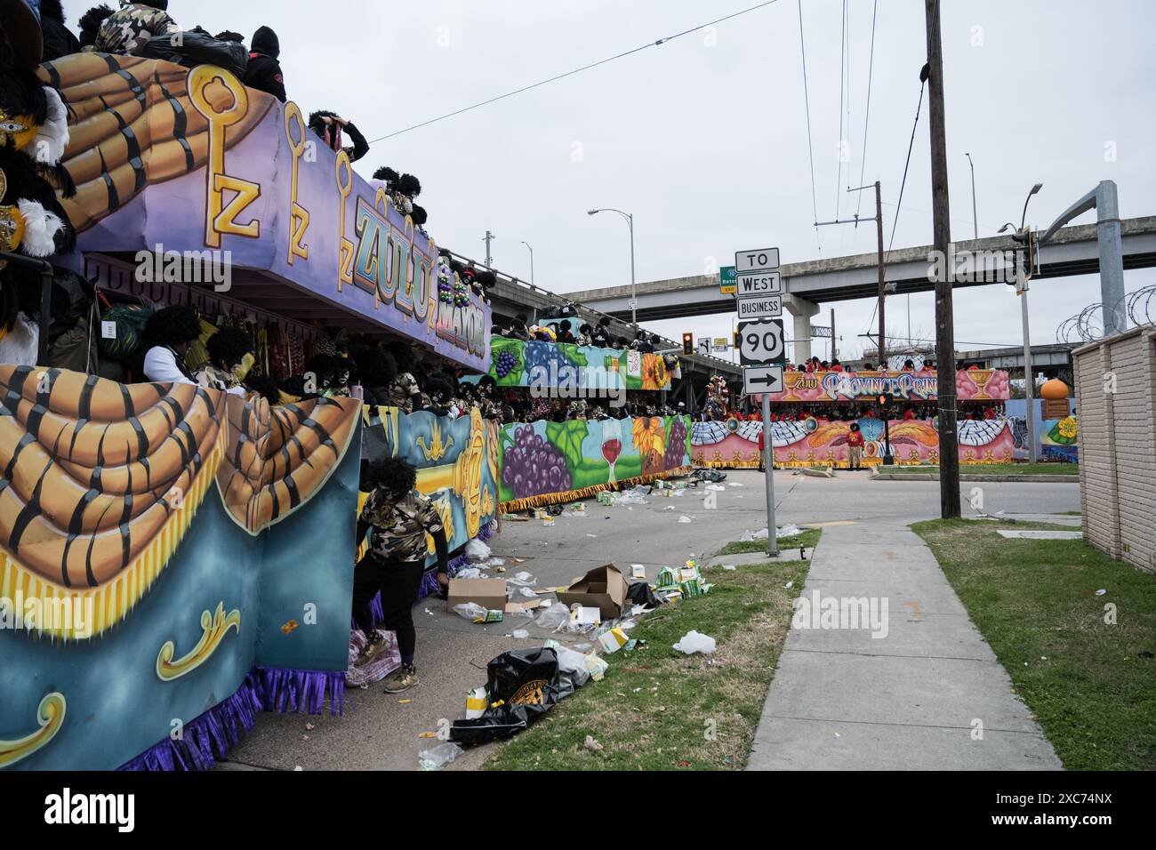 Colorful and elaborately decorated Zulu Parade floats featuring roses ...