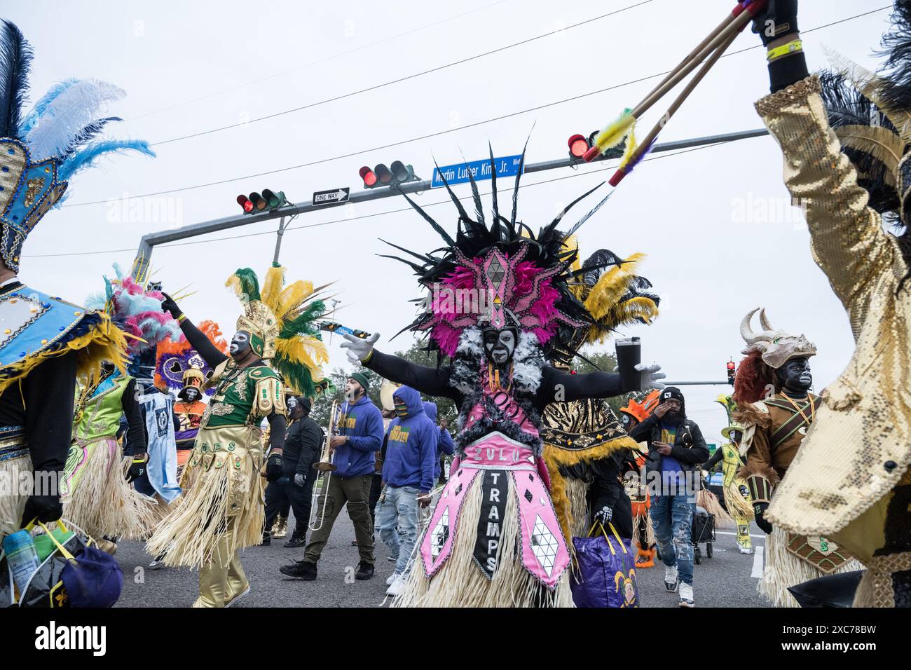 Mardi gras costumes hi-res stock photography and images - Alamy