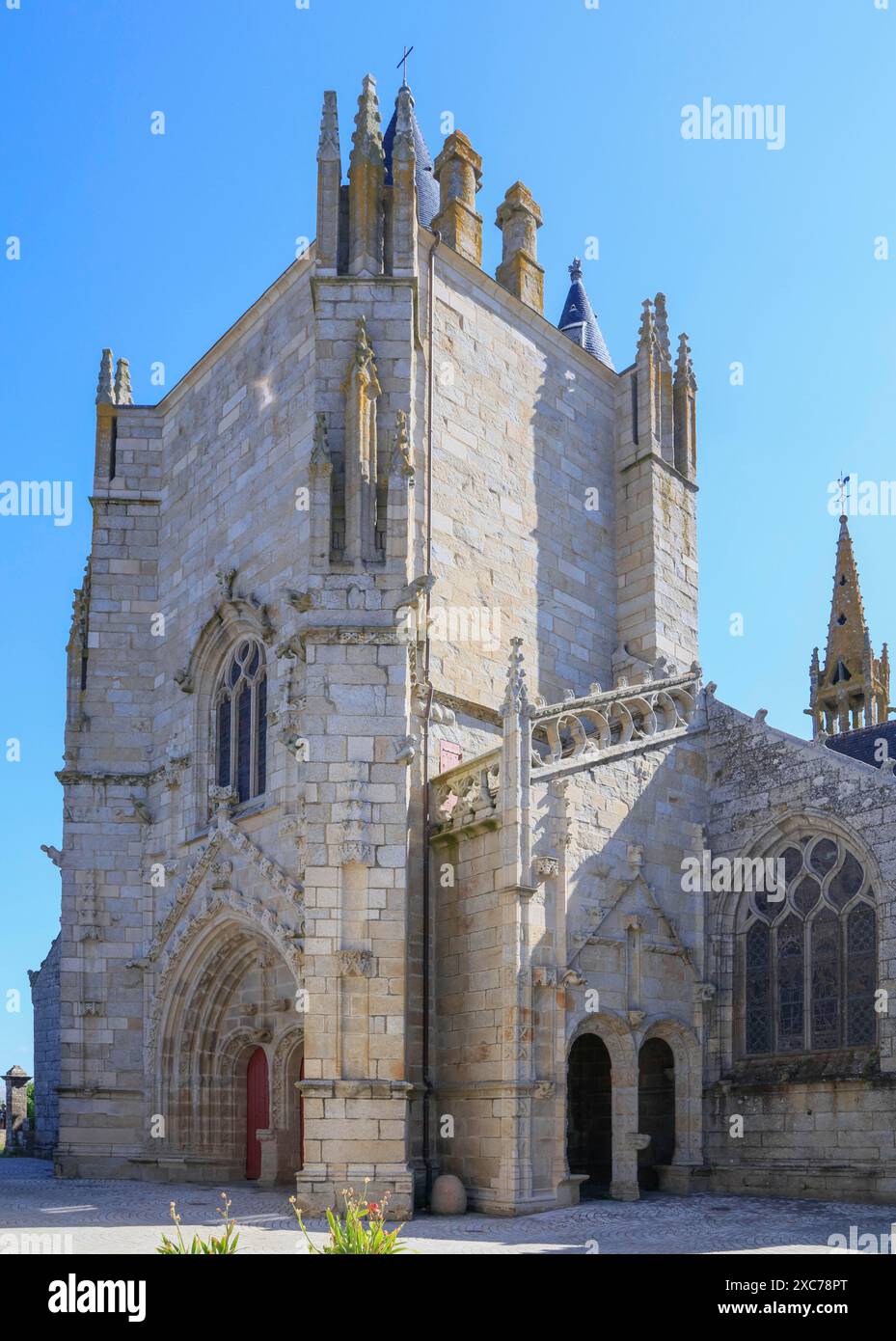 Eglise Saint-Nonna church in the Flamboyant Gothic style, Penmarch ...