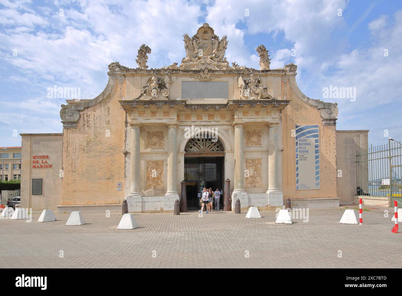 Porte Monumentale de l'Arsenal and Musee national de la Marine, Marine ...