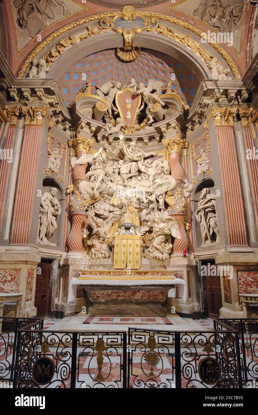 Baroque retable hi-res stock photography and images - Alamy