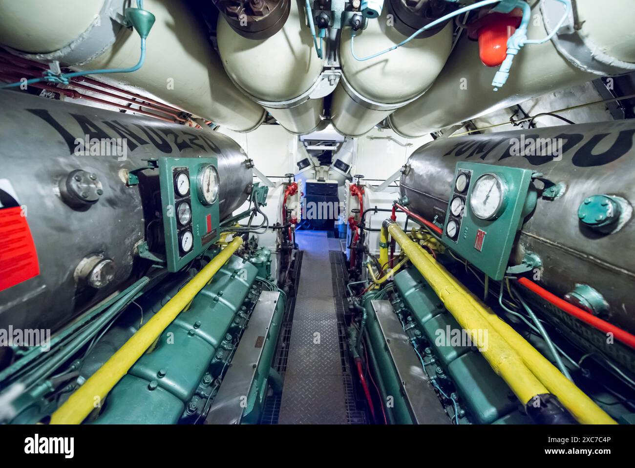 Submarine engine hi-res stock photography and images - Alamy