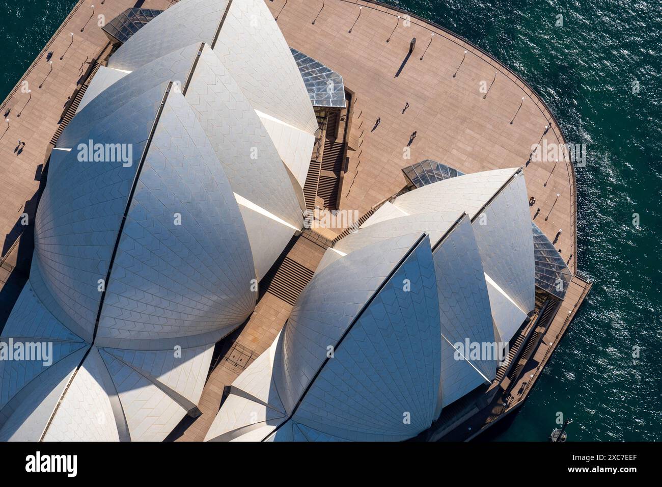 Birds eye view sydney opera house hi-res stock photography and images ...