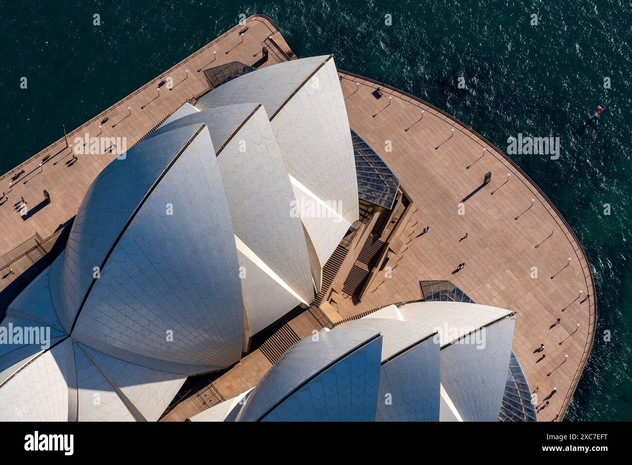 Birds eye view sydney opera house hi-res stock photography and images ...