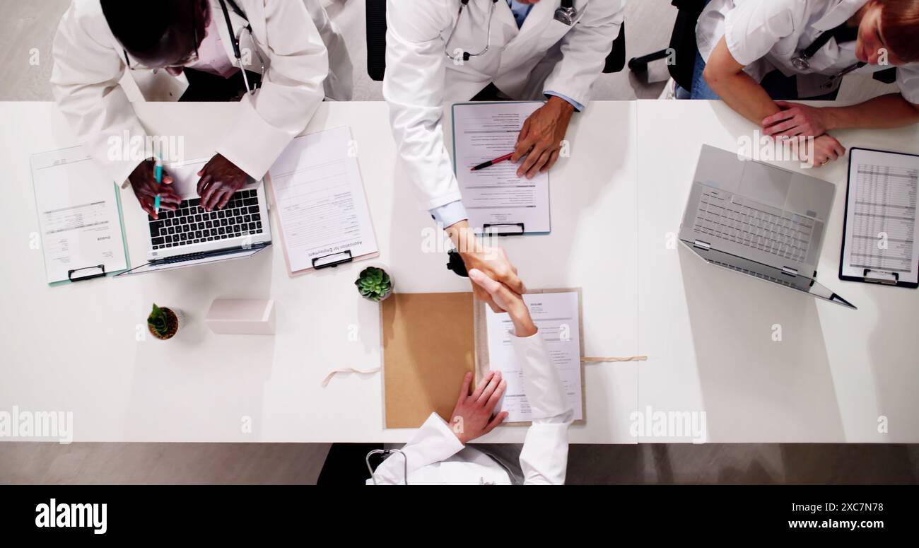 Doctor job interview hi-res stock photography and images - Alamy