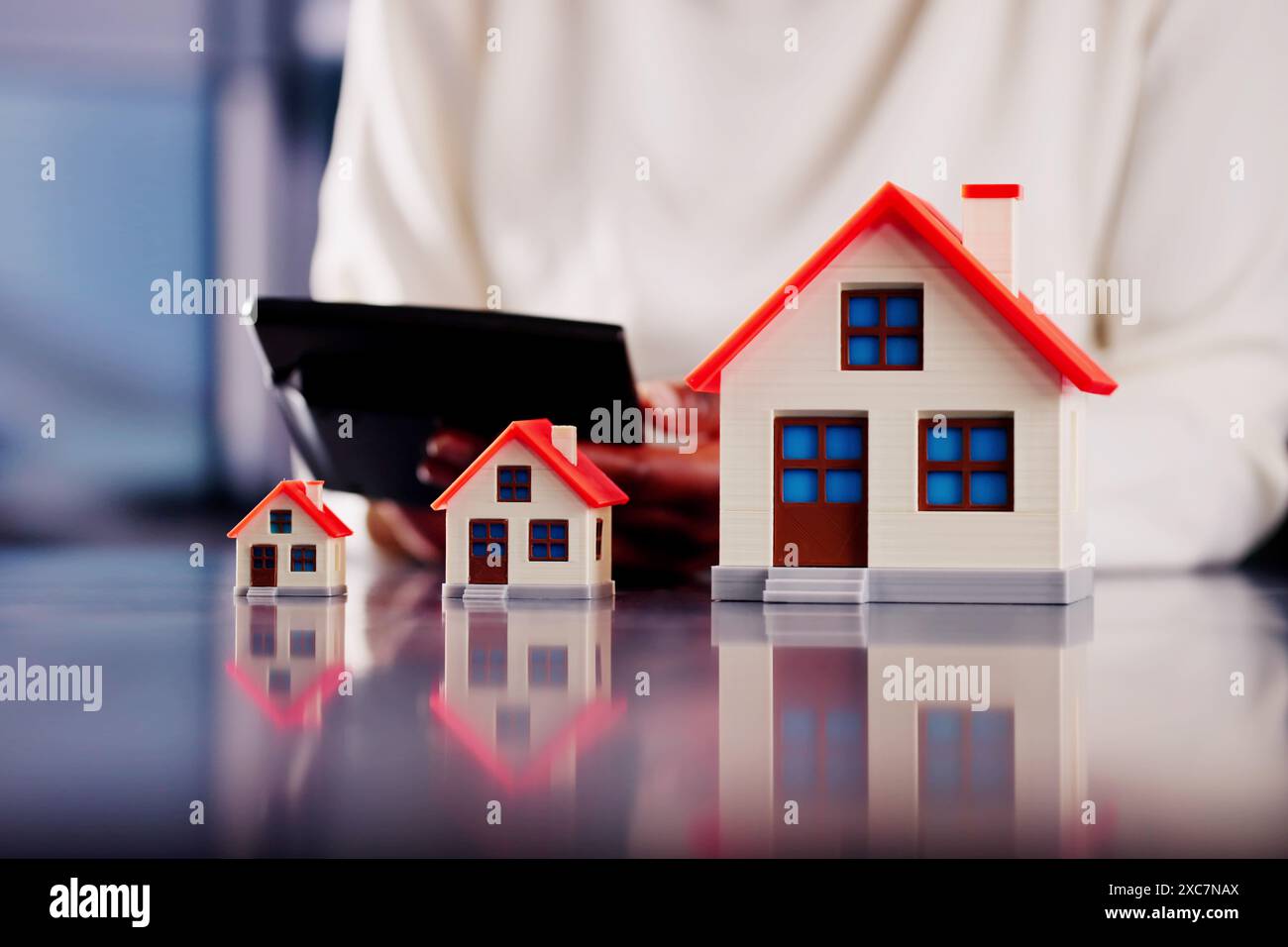 Real estate market analysis hi-res stock photography and images - Alamy