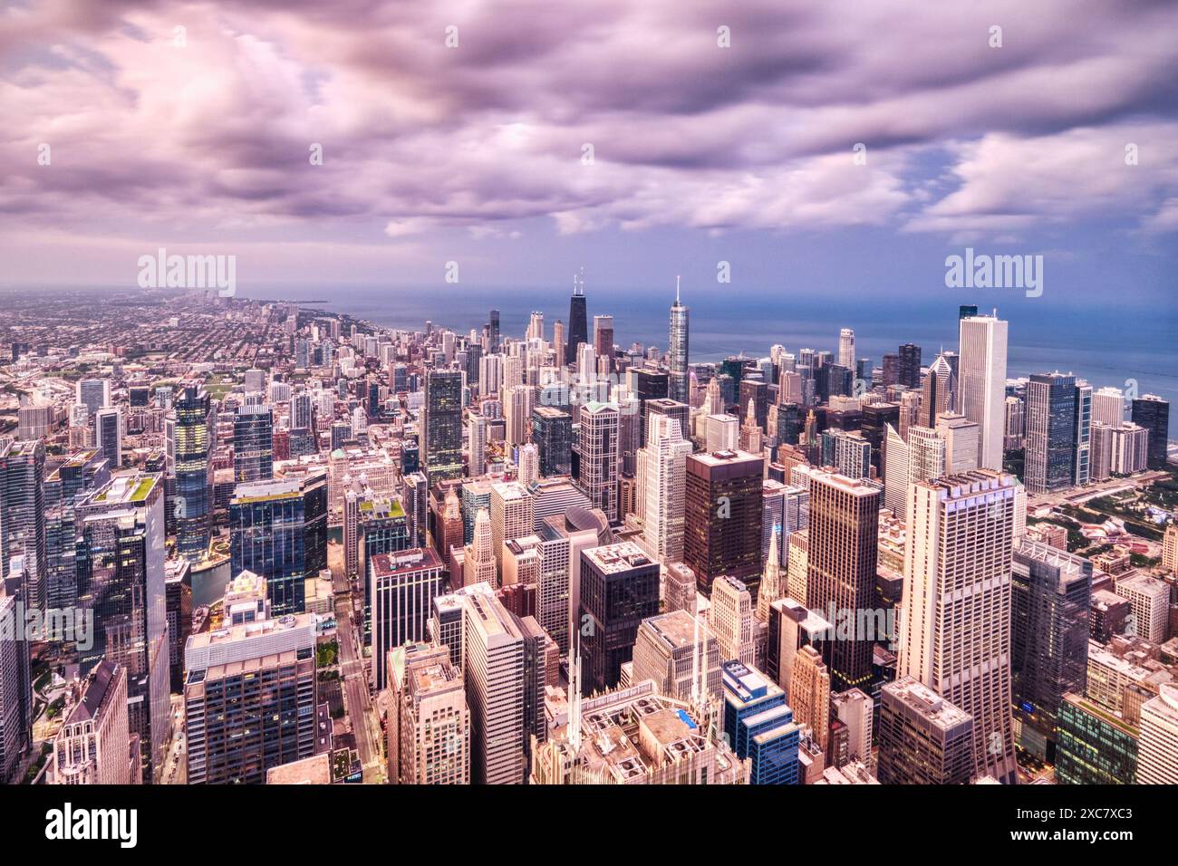 Aerial sunrise chicago skyline waterfront hi-res stock photography and ...