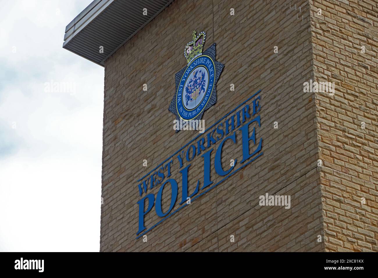 West yorkshire police station hi-res stock photography and images - Alamy