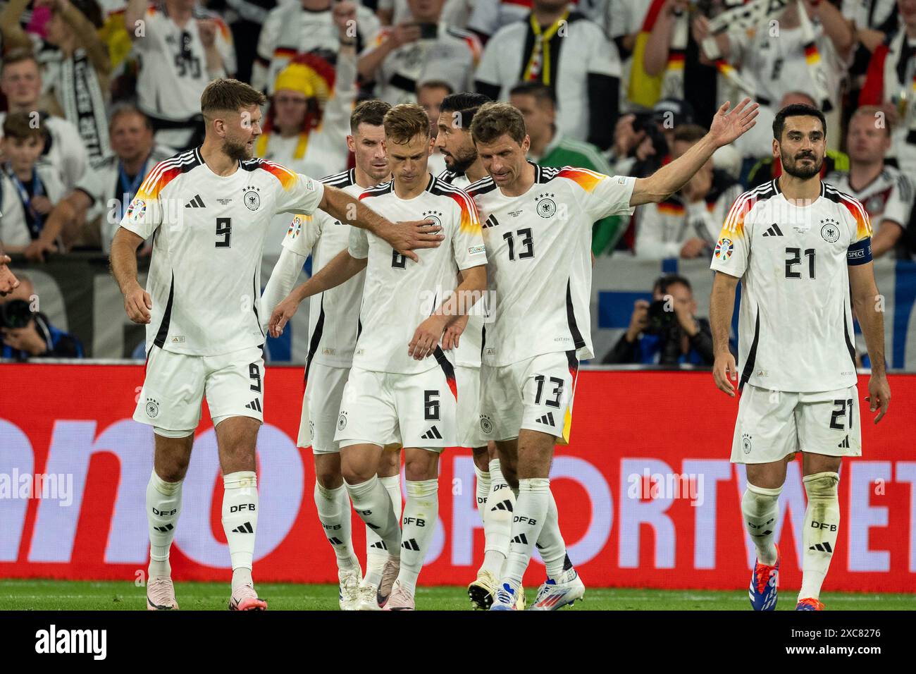 Tor zum 5:1 durch Emre Can (Deutschland #25), GER, Germany (GER) vs ...