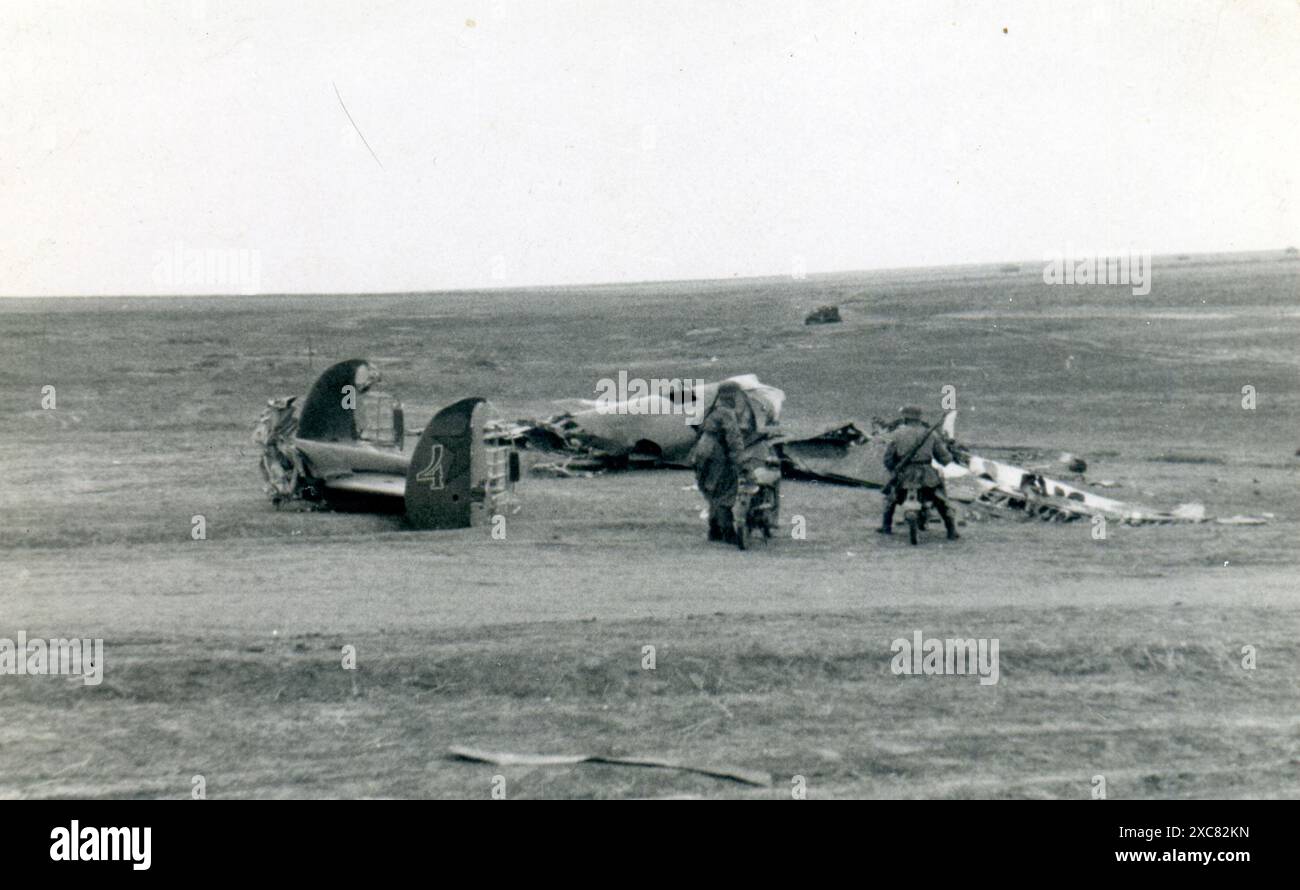 Events: WW2 - WWII Nazi Wehrmacht soldiers occupy Russia - 1942 ...