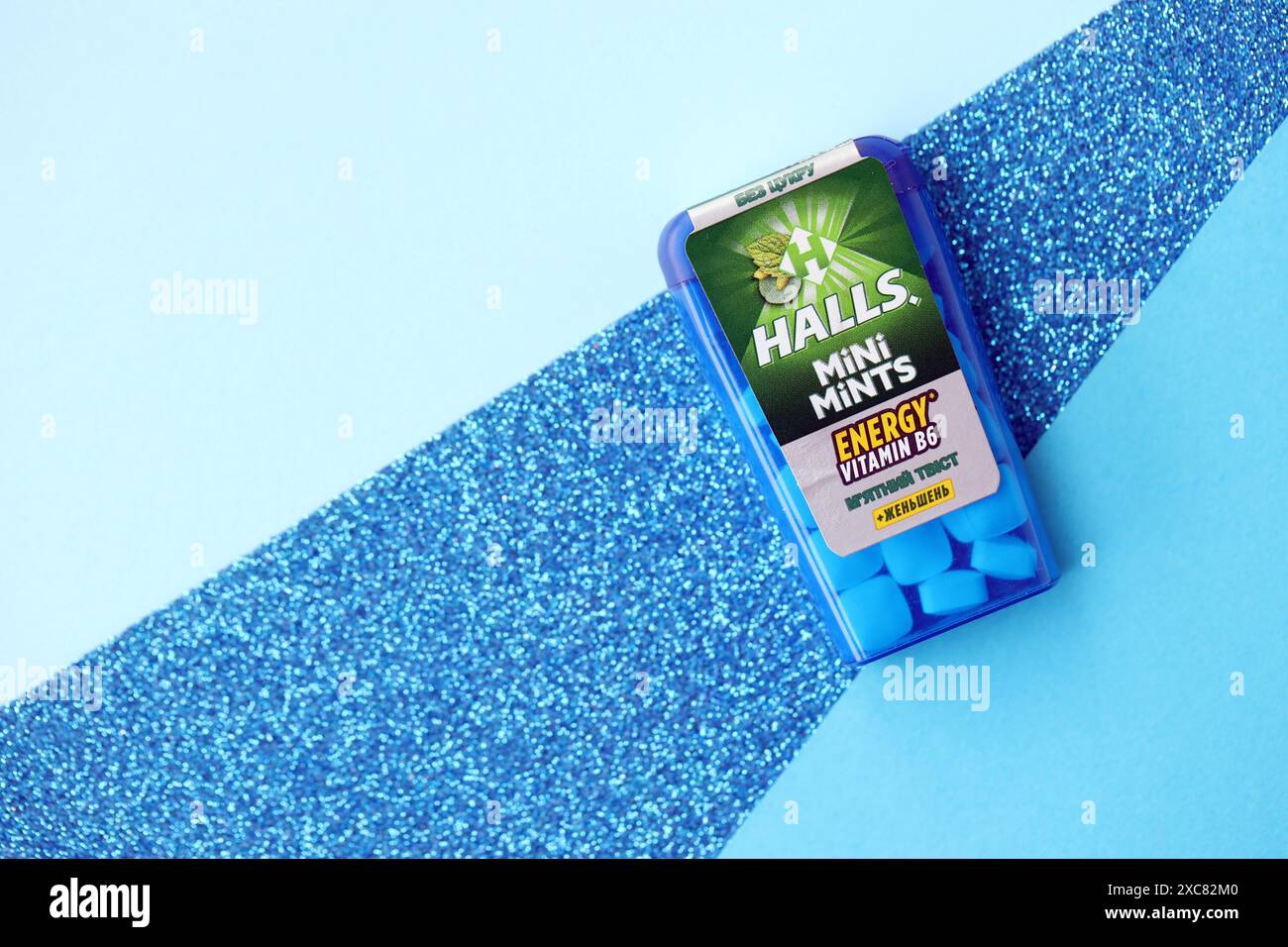 KYIV, UKRAINE - APRIL 20, 2024 Halls mini mints mint twist energy ...