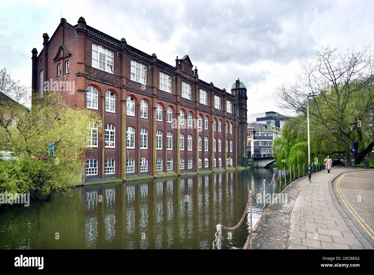 Tertiary building hi-res stock photography and images - Alamy