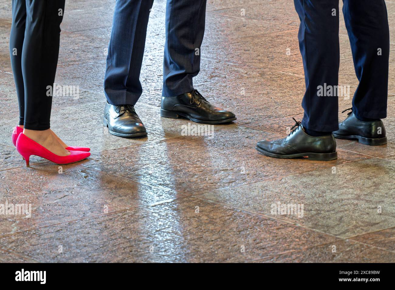 Mannergesprach hi-res stock photography and images - Alamy