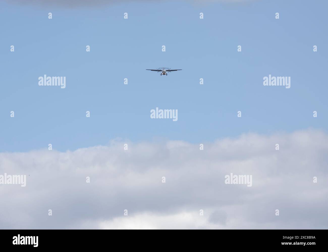 Airport soar hi-res stock photography and images - Alamy