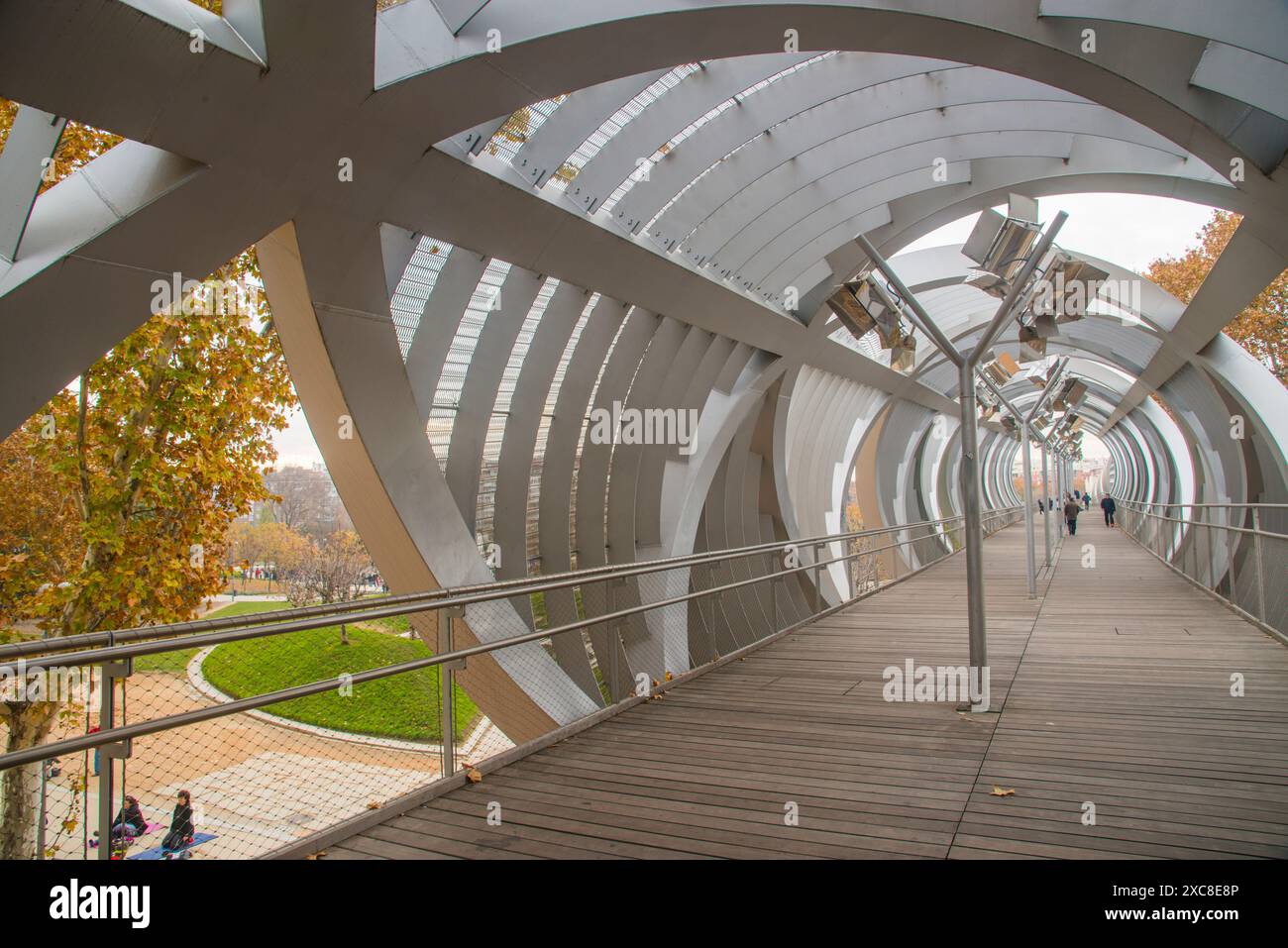 Bridge by Perrault. Madrid Rio park, Madrid, Spain Stock Photo - Alamy