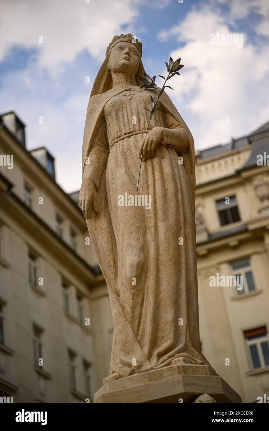 Statue of Szent Kinga at the Budapest Inner-City Mother Church of Our ...