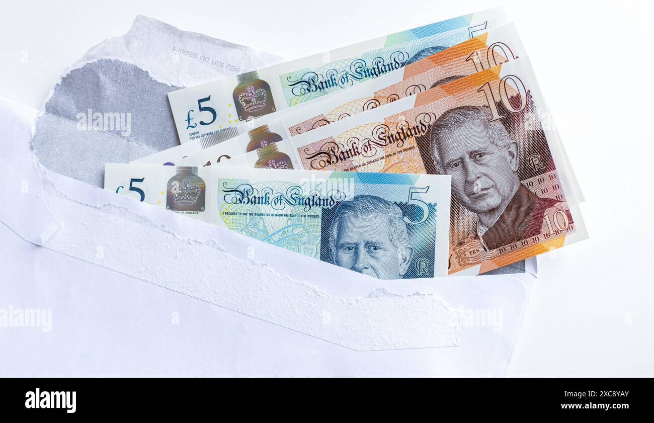 Charles iii twenty pound note hi-res stock photography and images - Alamy