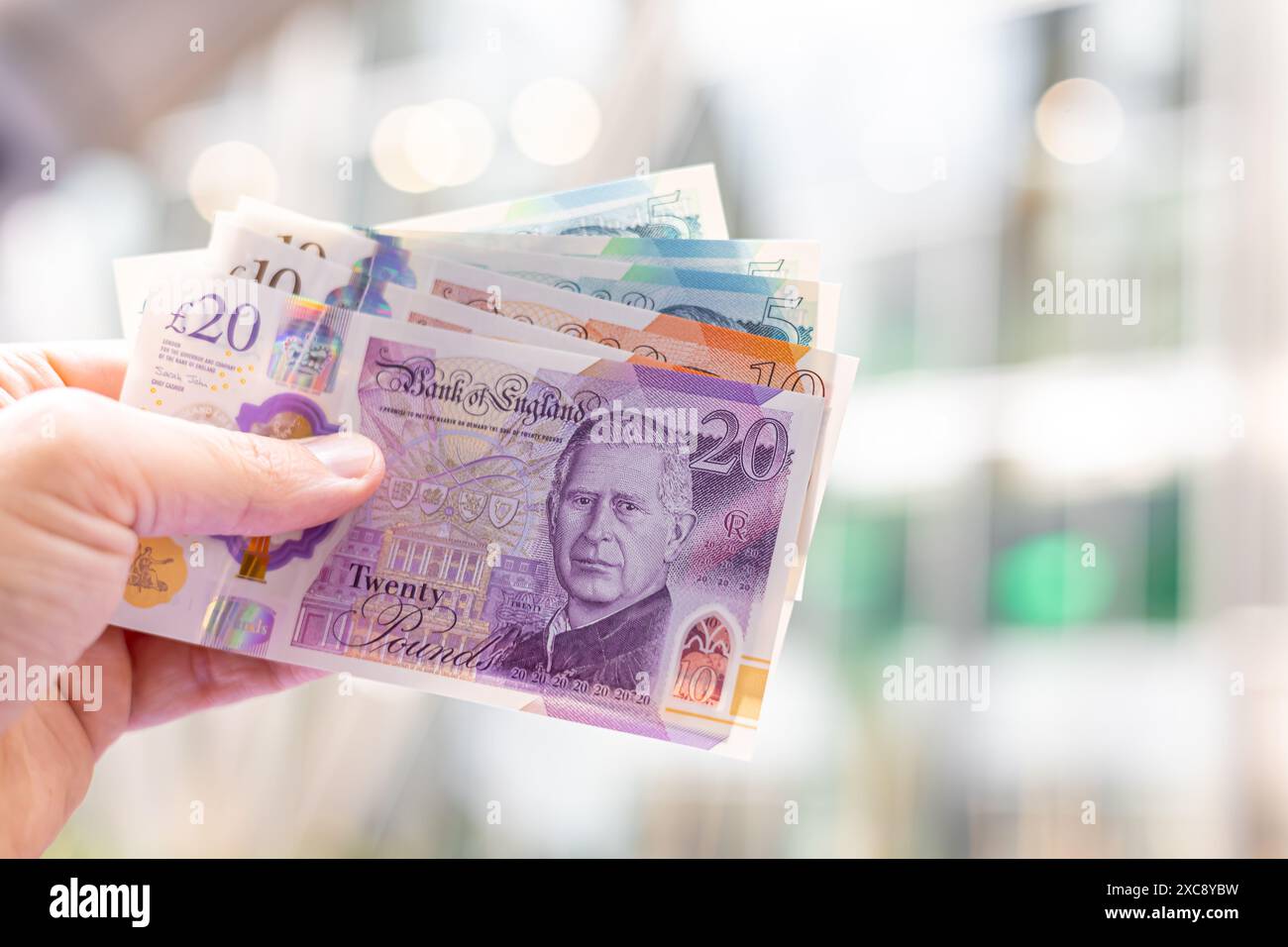 Banknotes featuring a portrait of King Charles III, first issued in ...