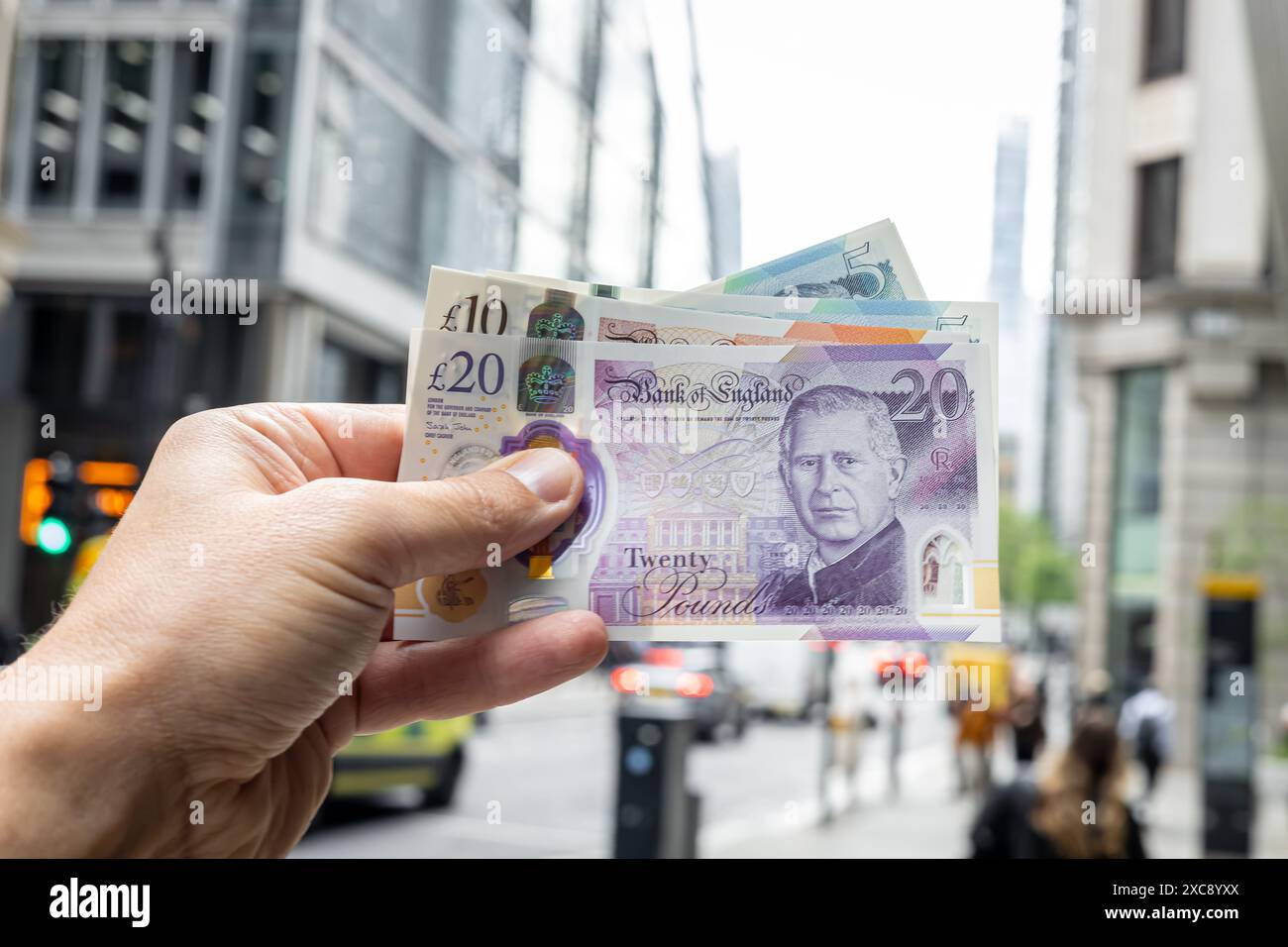 Banknotes featuring a portrait of King Charles III, first issued in ...