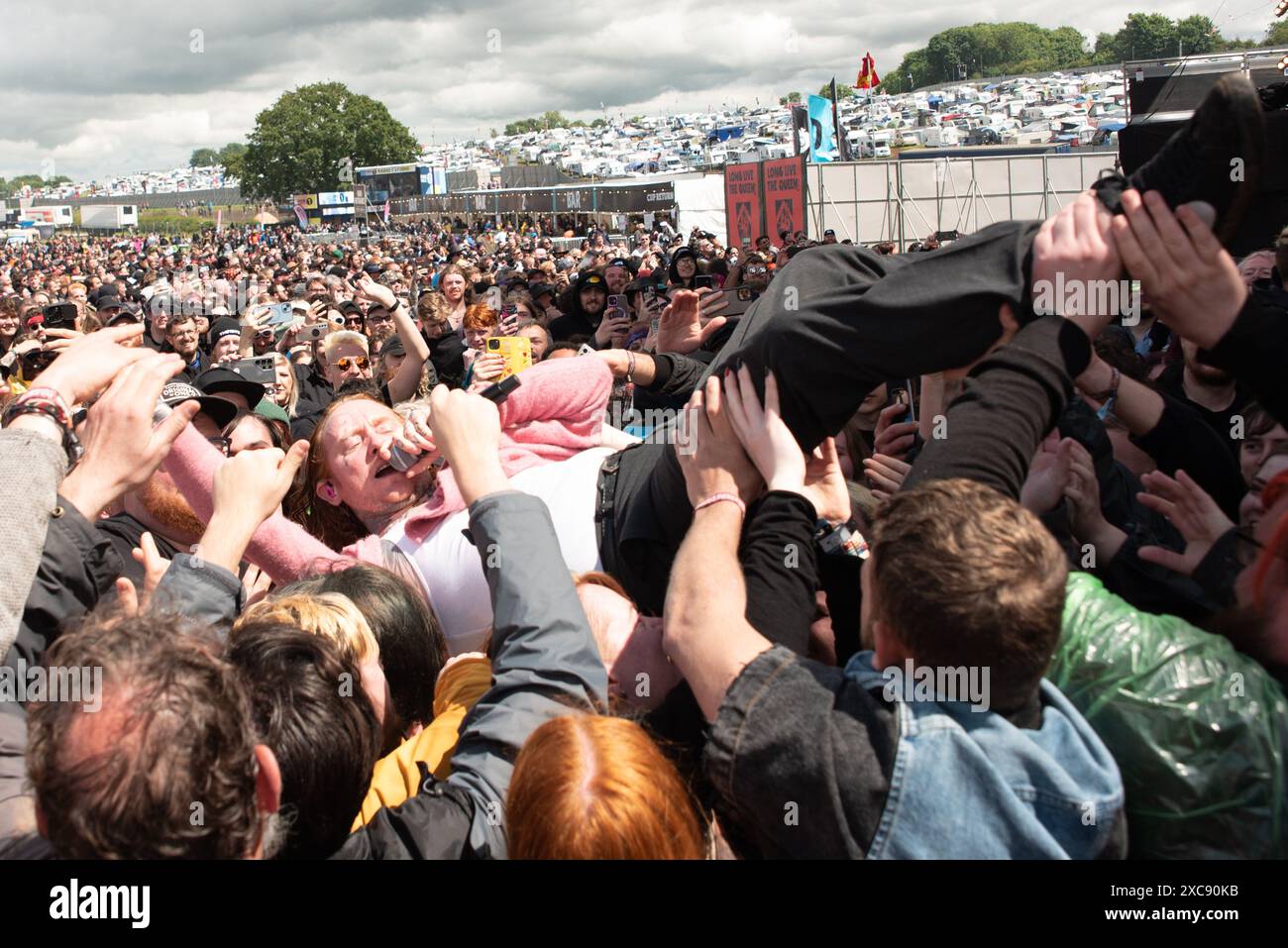 Frank carter rattlesnakes photos hi-res stock photography and images ...