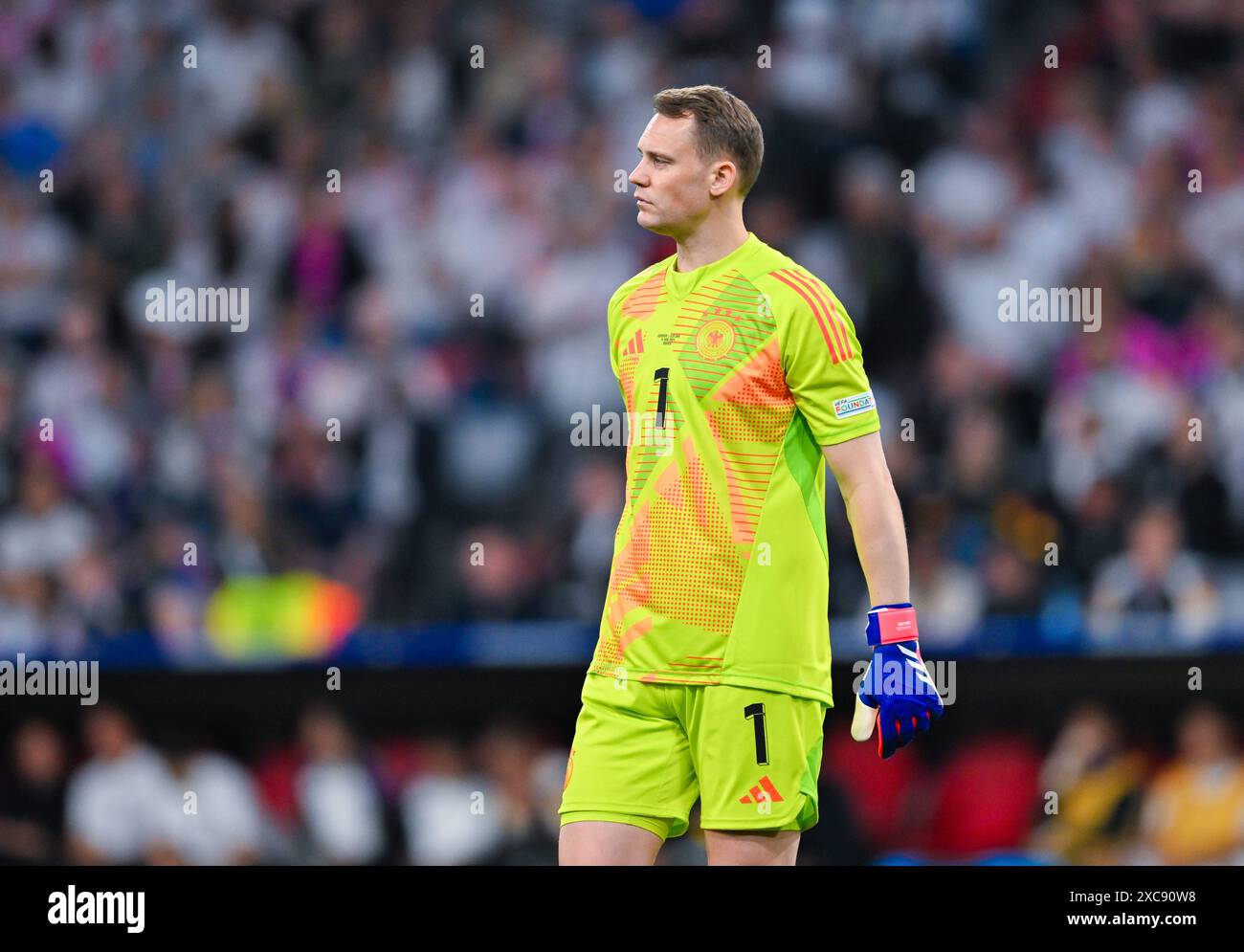 Torwart Manuel Neuer Germany wirkt konzentriert, UEFA EURO 2024 - Group ...