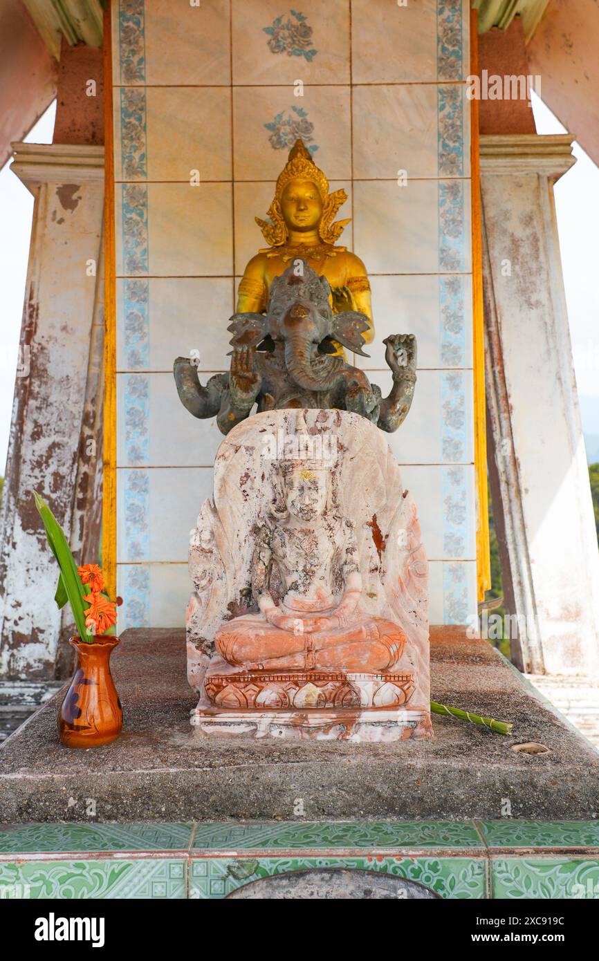 Tiger god shrine hi-res stock photography and images - Alamy