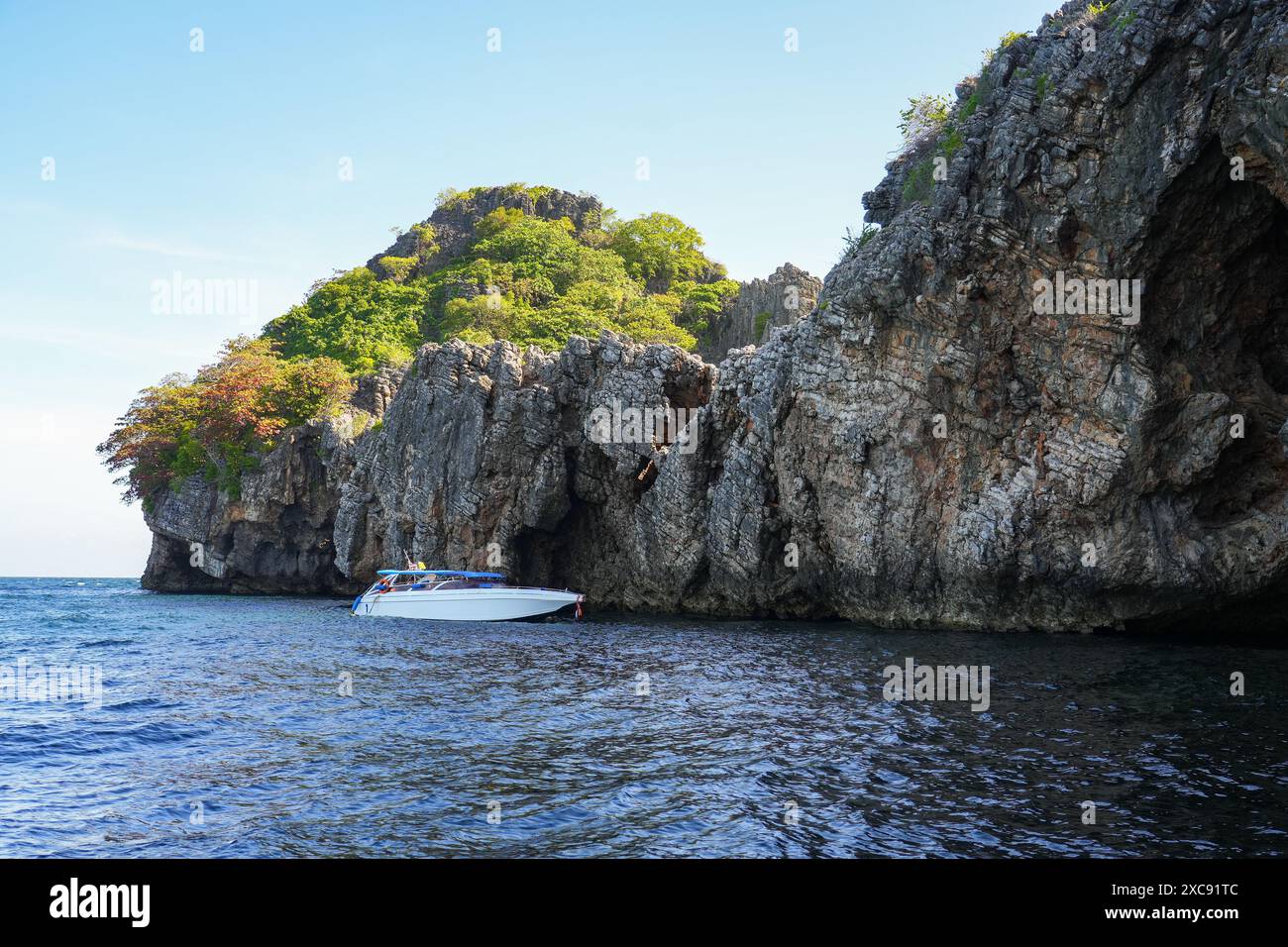 Koh Haa is a group of Five Islands made of karstic limestone cliffs in ...