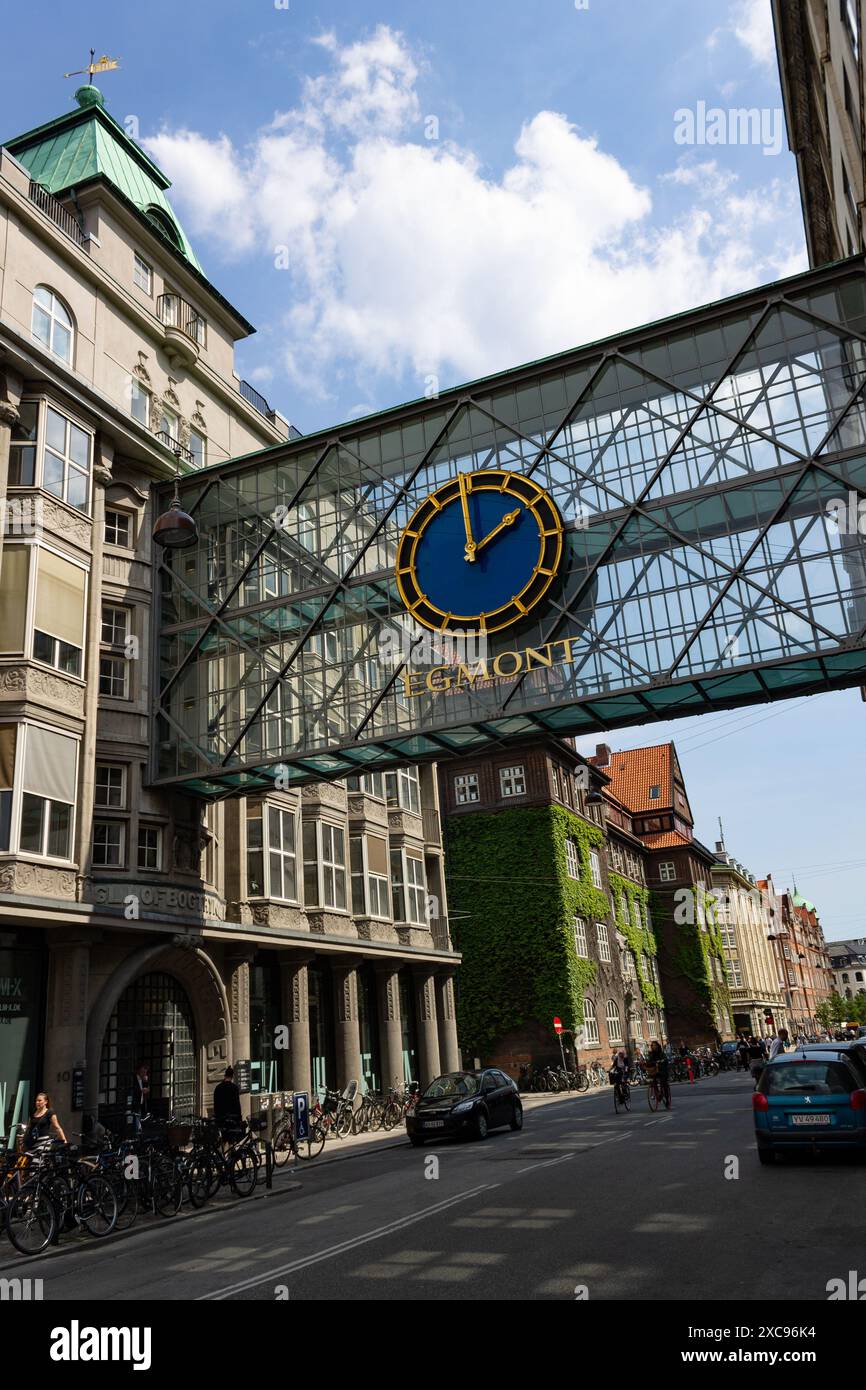 Denmark, Copenhagen, Vognmagergade, Egmont Group, street clock column ...