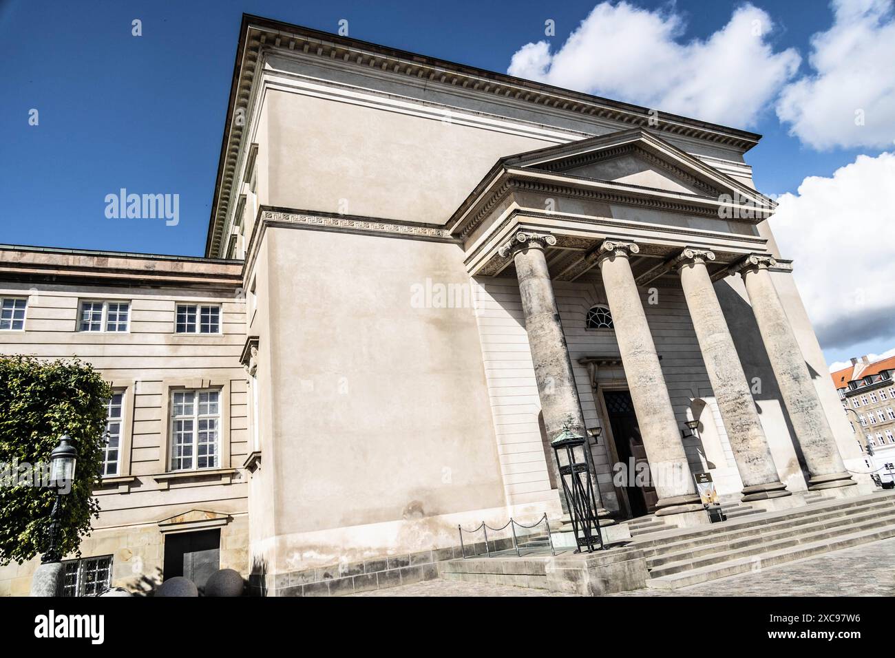 Monarch kopenhagen hi-res stock photography and images - Alamy