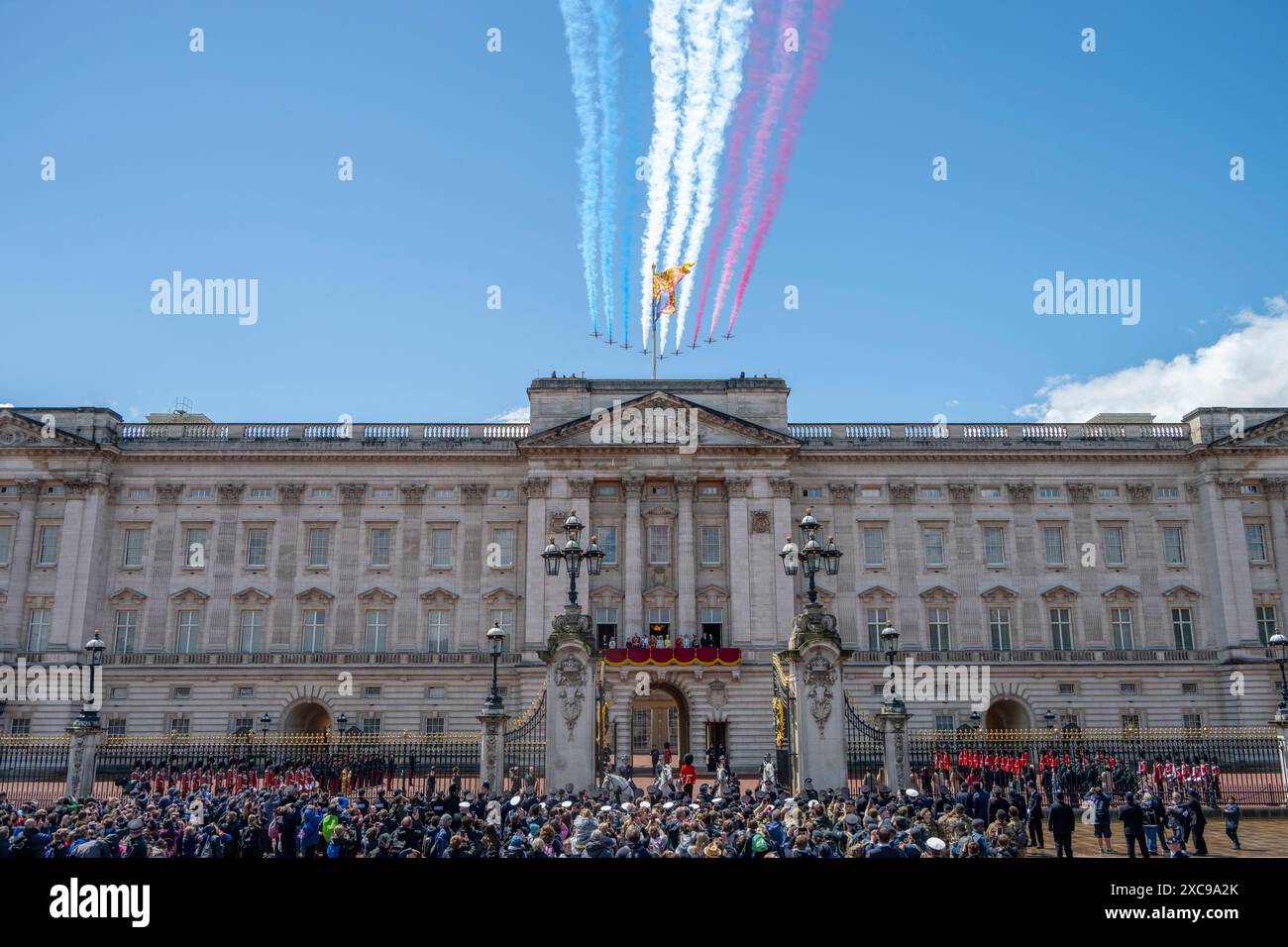 London, UK. 15th June, 2024. In a mix of torrential rain, thunder ...