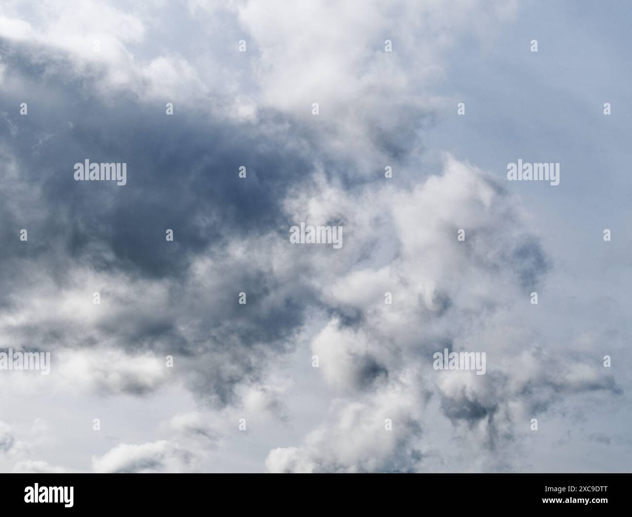 Sky filled with clouds hi-res stock photography and images - Alamy