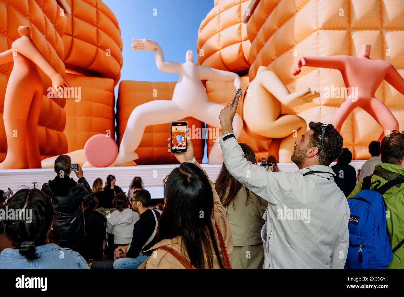 London, UK. 'Heaven's Gate' - a 360 degree immersive installation on ...