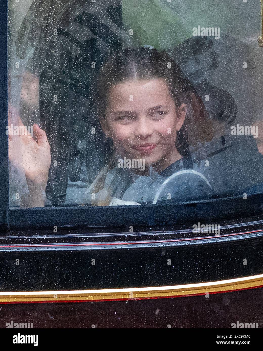 Trooping the colour mall horse guards buckingham palace 2024 rai hi-res ...