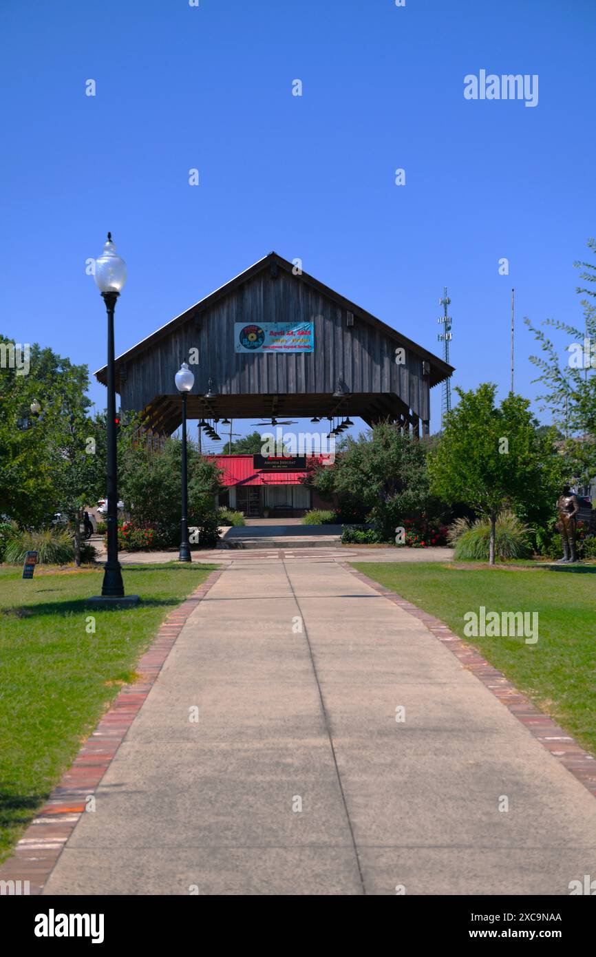 Crystal springs mississippi hi-res stock photography and images - Alamy