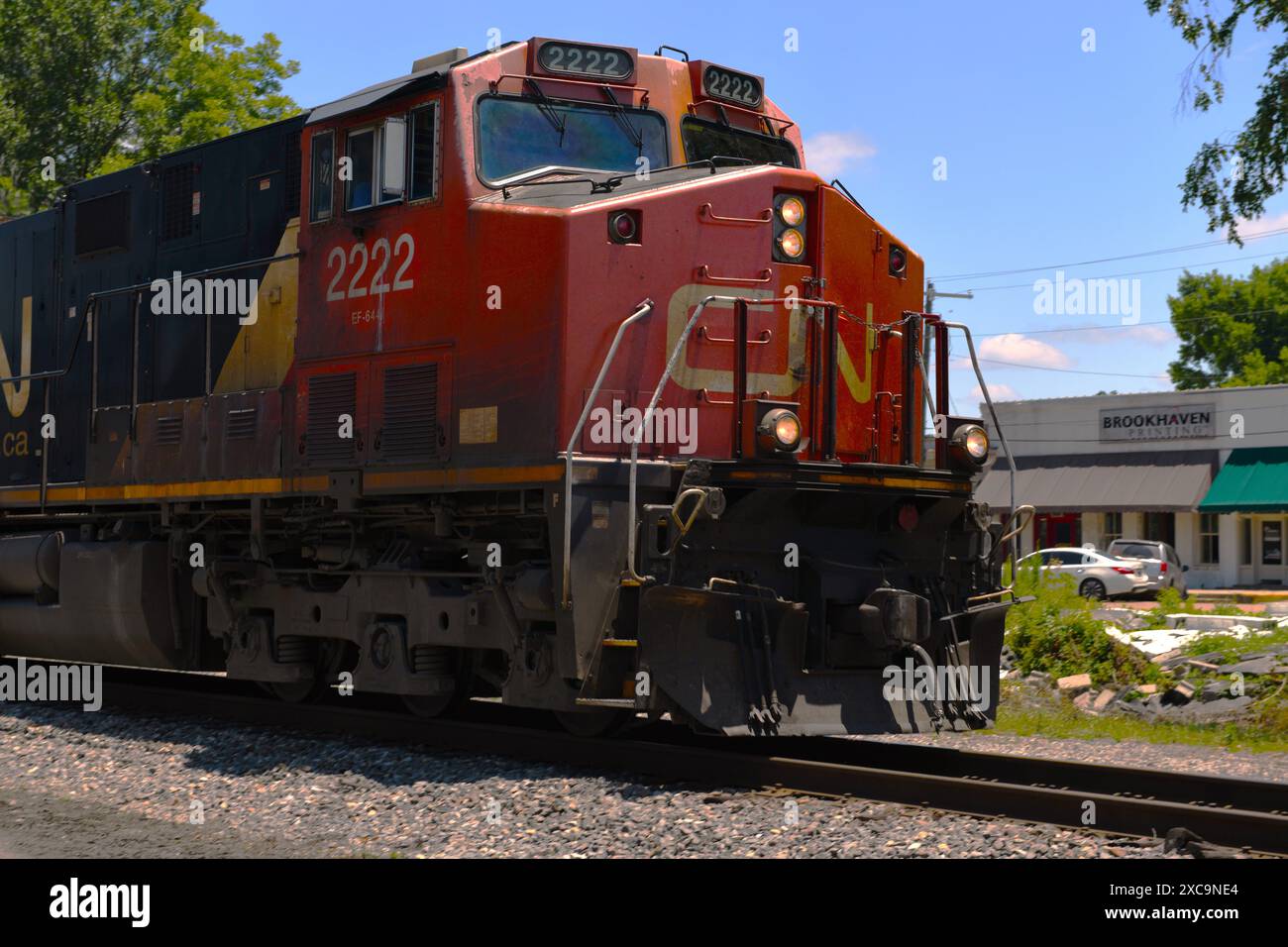 Canada railroad crossing hi-res stock photography and images - Alamy