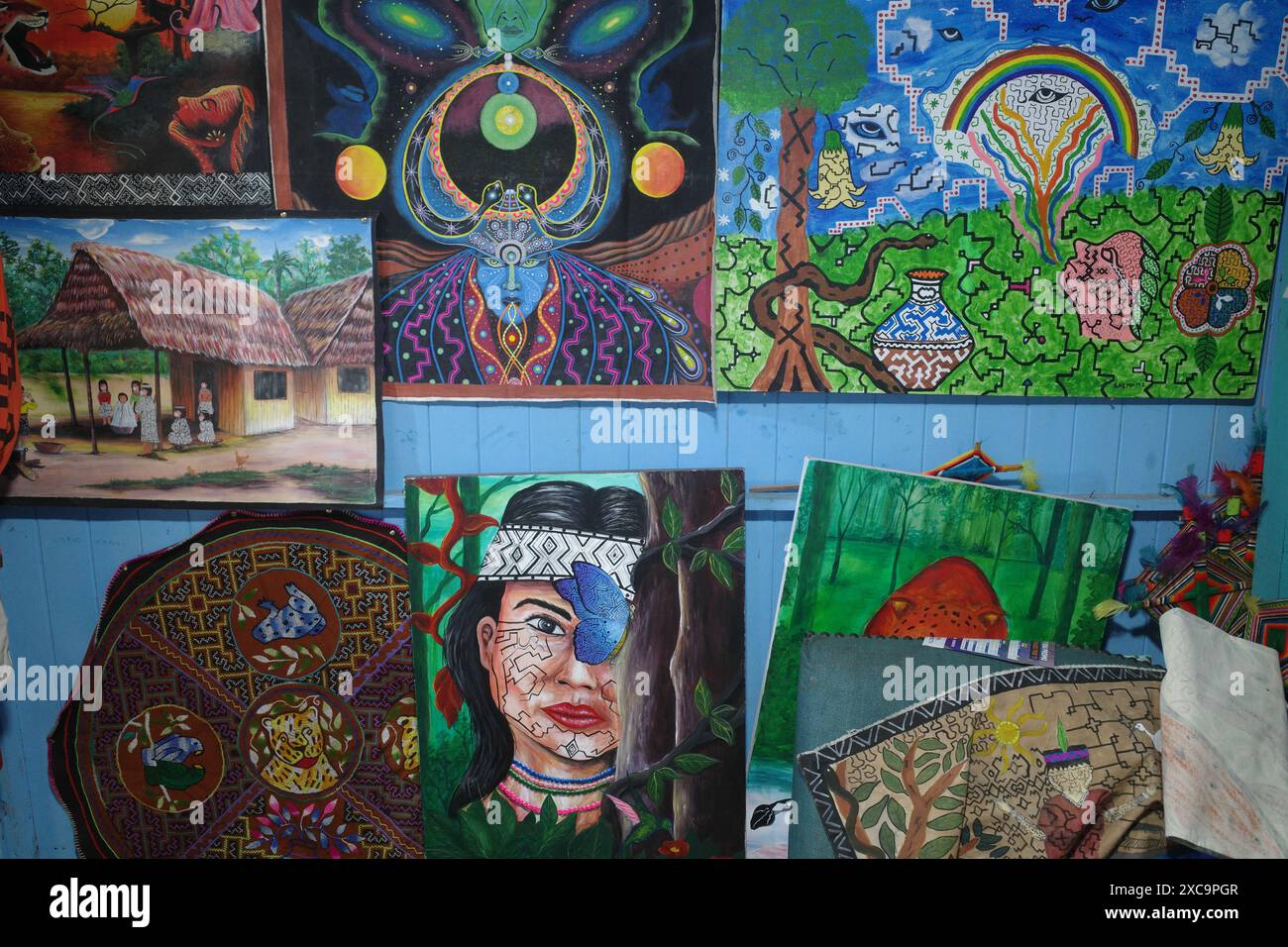 Lima, Peru - Dec 3, 2023: Traditonal Amazonian Shipibo Konibo art ...