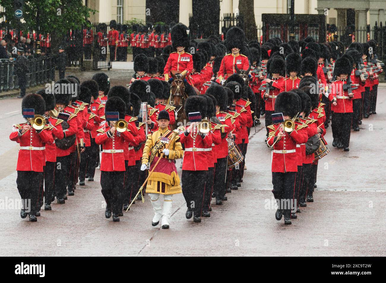 Buckingham Palace, London, UK. 15th June, 2024. Atmosphere at Trooping ...