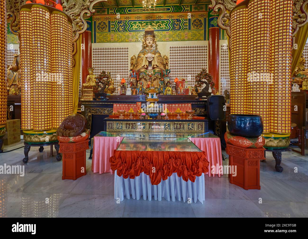 Thean Hou Temple in Kuala Lumpur, Malaysia is a six-tiered temple of ...