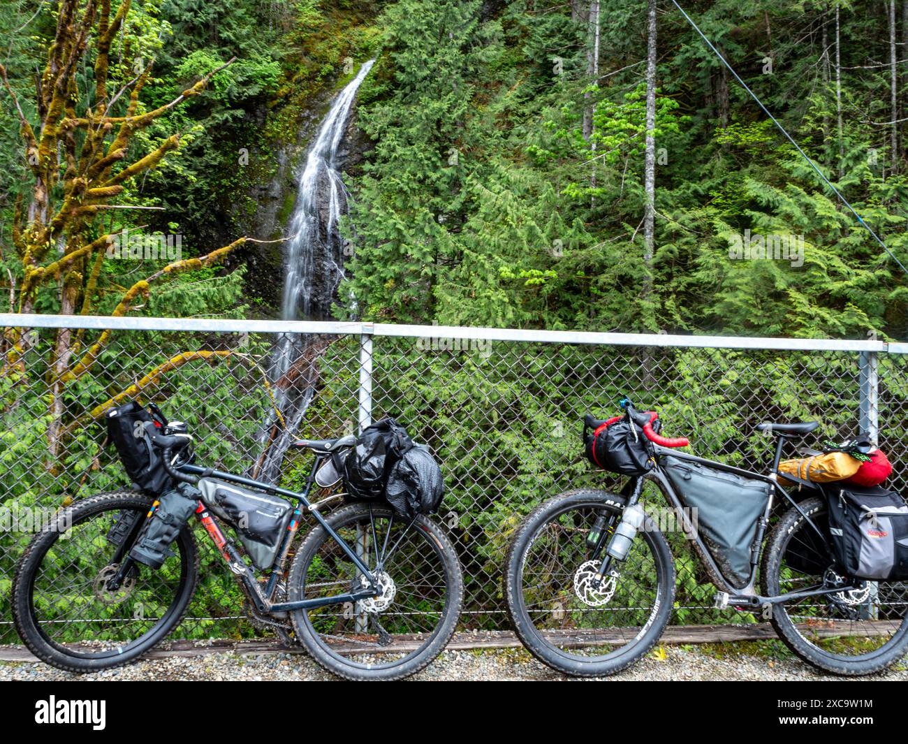 WA25371-00...WASHINGTON - Bikes loaded for bike packing parked on ...