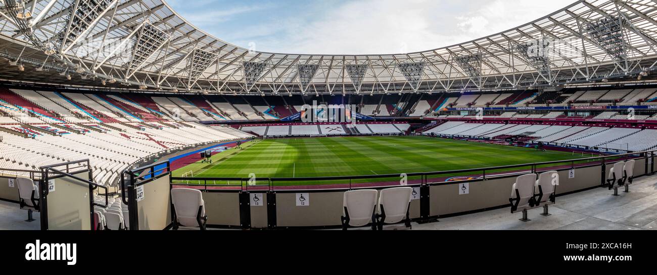 An empty West Ham United Football Club Stock Photo - Alamy