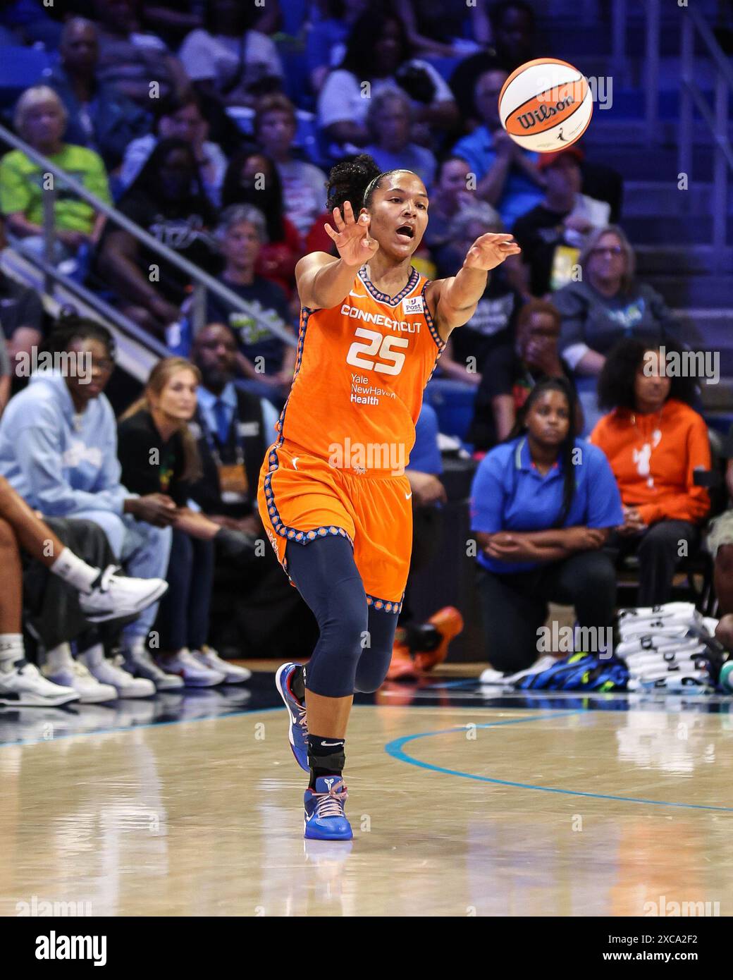 Arlington, TX, USA. 15th June, 2024. Connecticut's Alyssa Thomas (25 ...