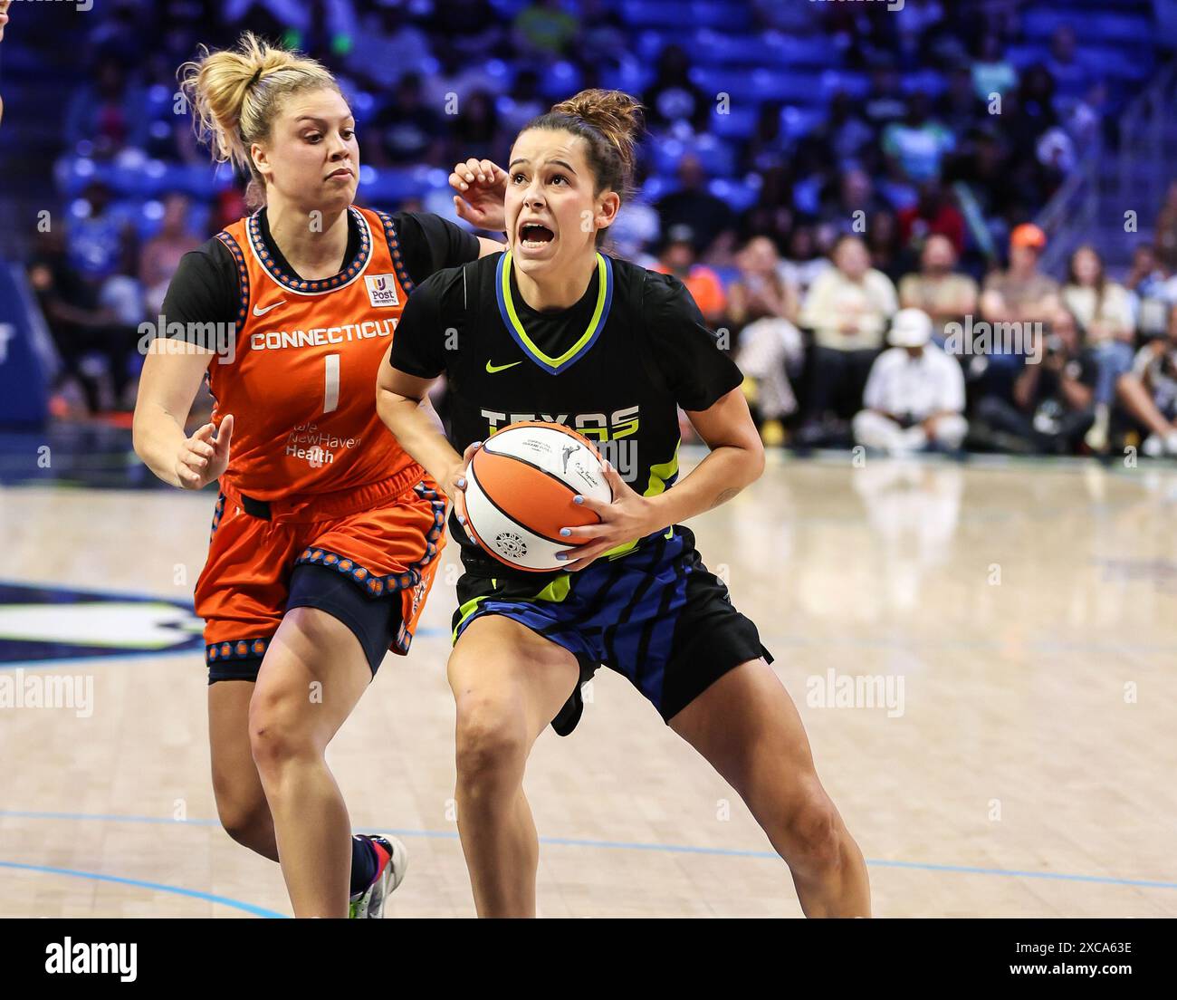 June 15, 2024: Dallas' Lou.Lopez Sénéchal (8) drives towards the bakset ...