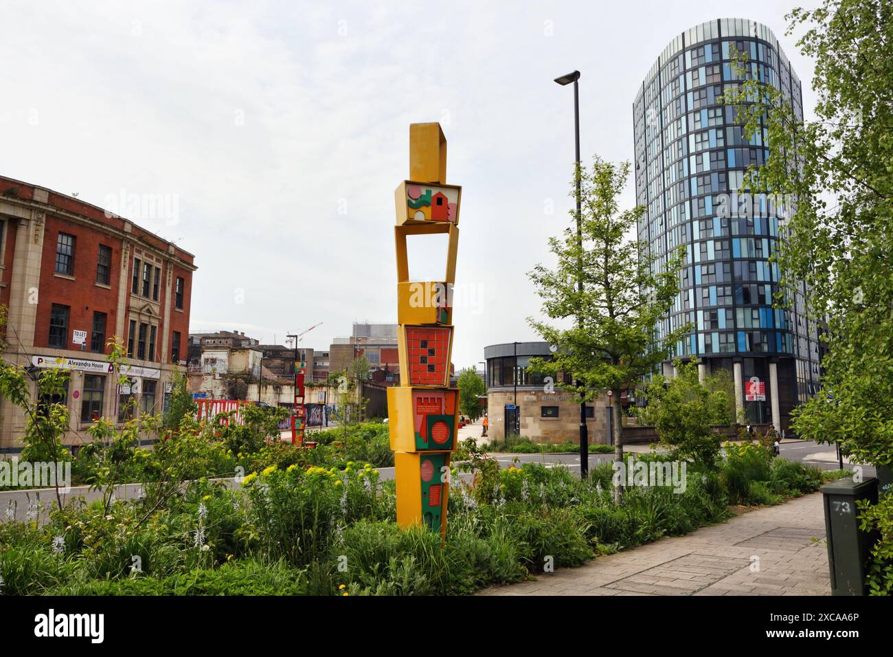 Castlegate Grey to Green Park Sheffield city centre England UK, Inner ...