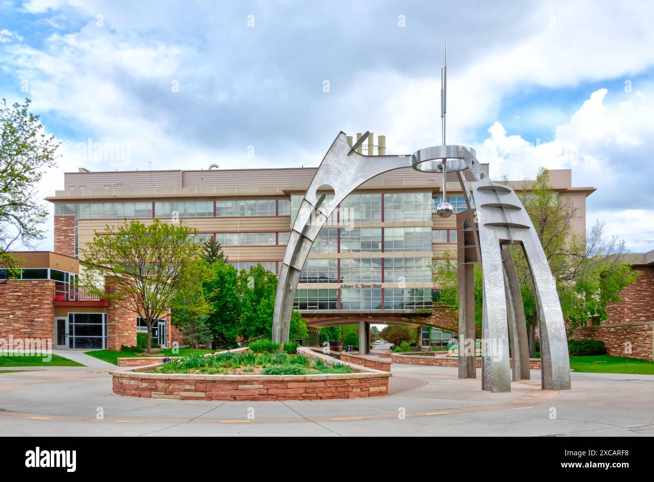 Isaac newton school hi-res stock photography and images - Alamy