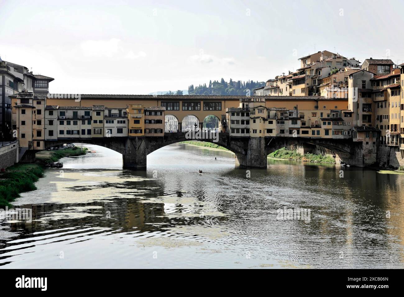 Ponte Vecchio, oldest bridge over the Arno, built around 1345, Florence ...