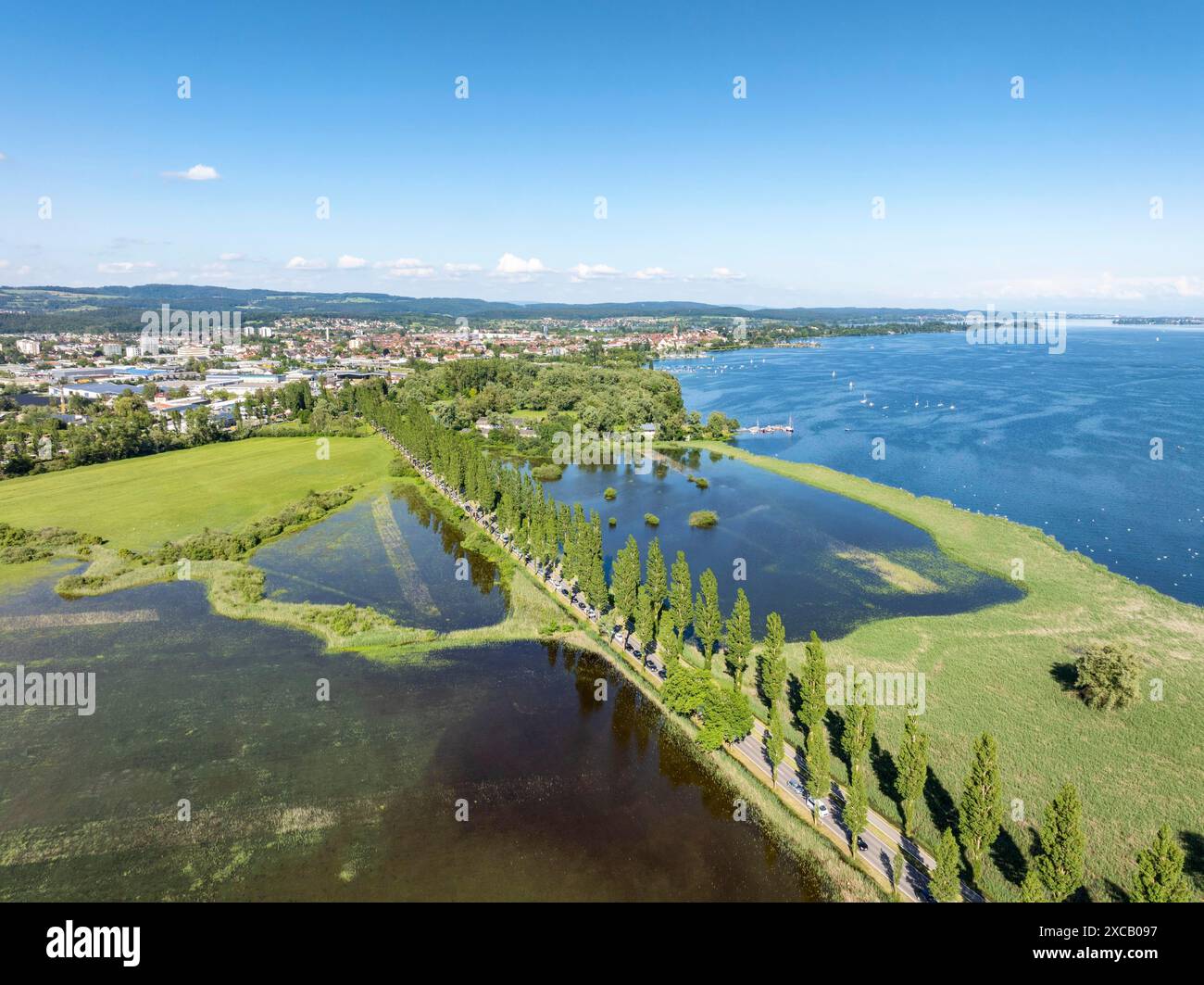 Aerial view of the Mooser Damm with the poplar avenue on the western ...